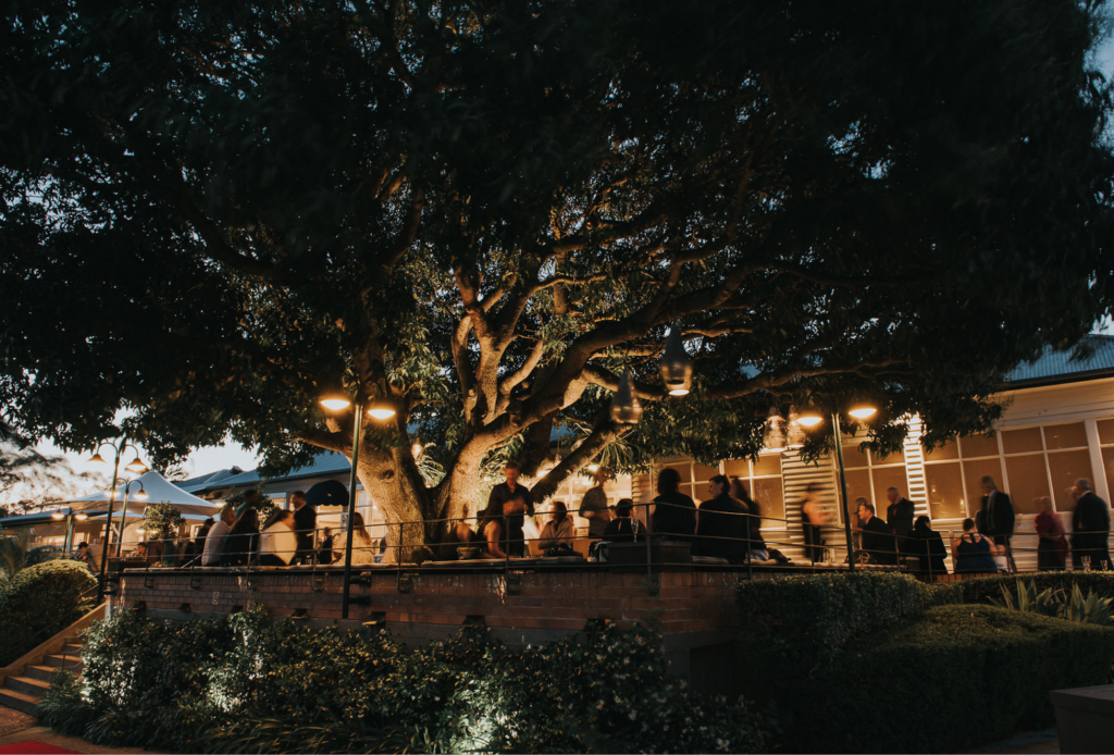 Hillstone St Lucia Mango Tree Terrace - Hillstone St Lucia